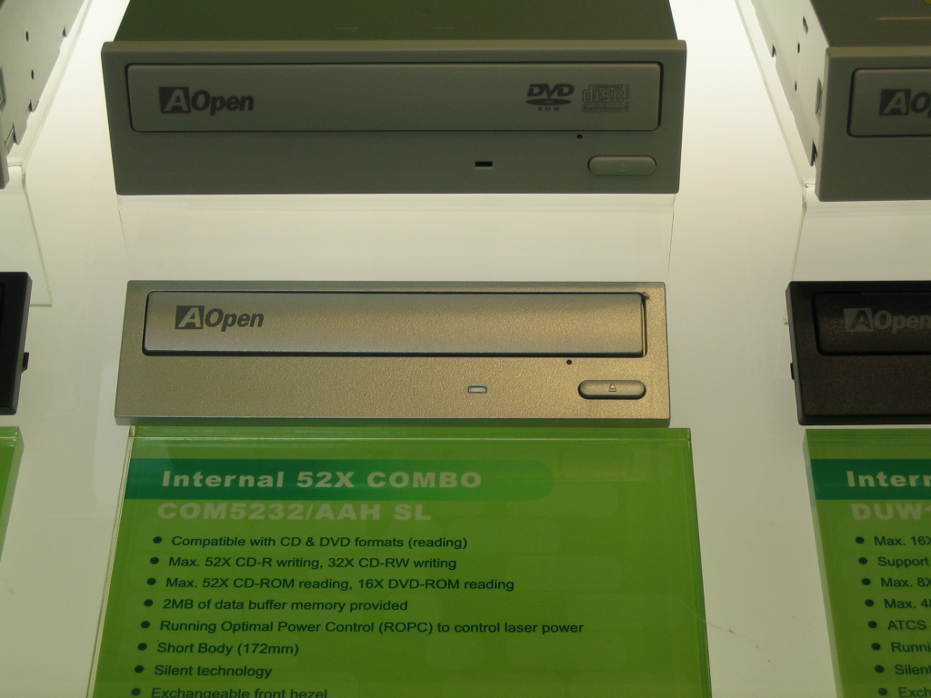 CeBIT 2005 - Printer Friendly version